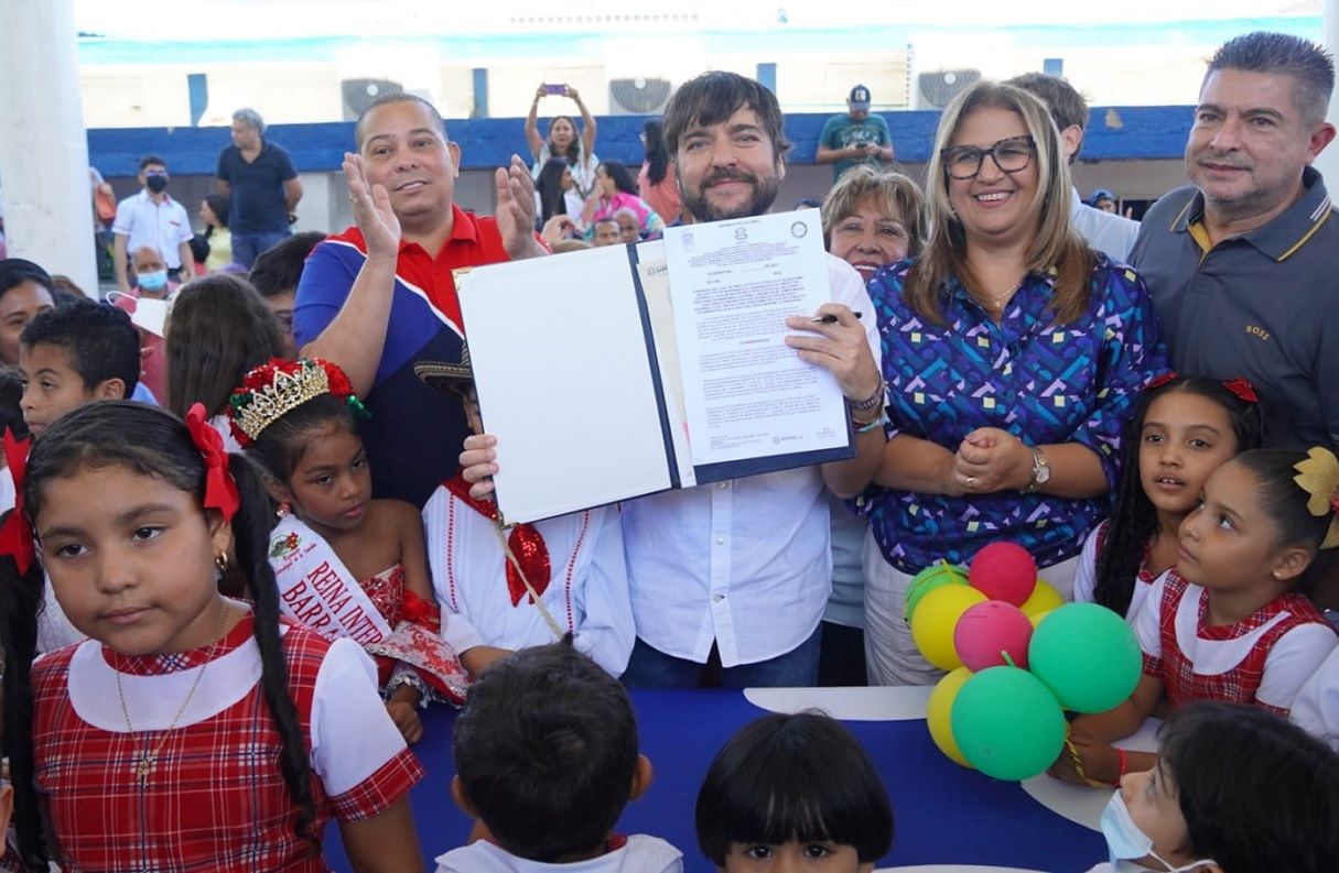 “Estamos haciendo historia con esta Barranquilla bilingüe”: Pumarejo ...